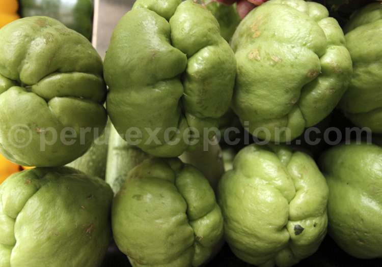 Les fruits et fruits exotiques du Pérou, planche photos